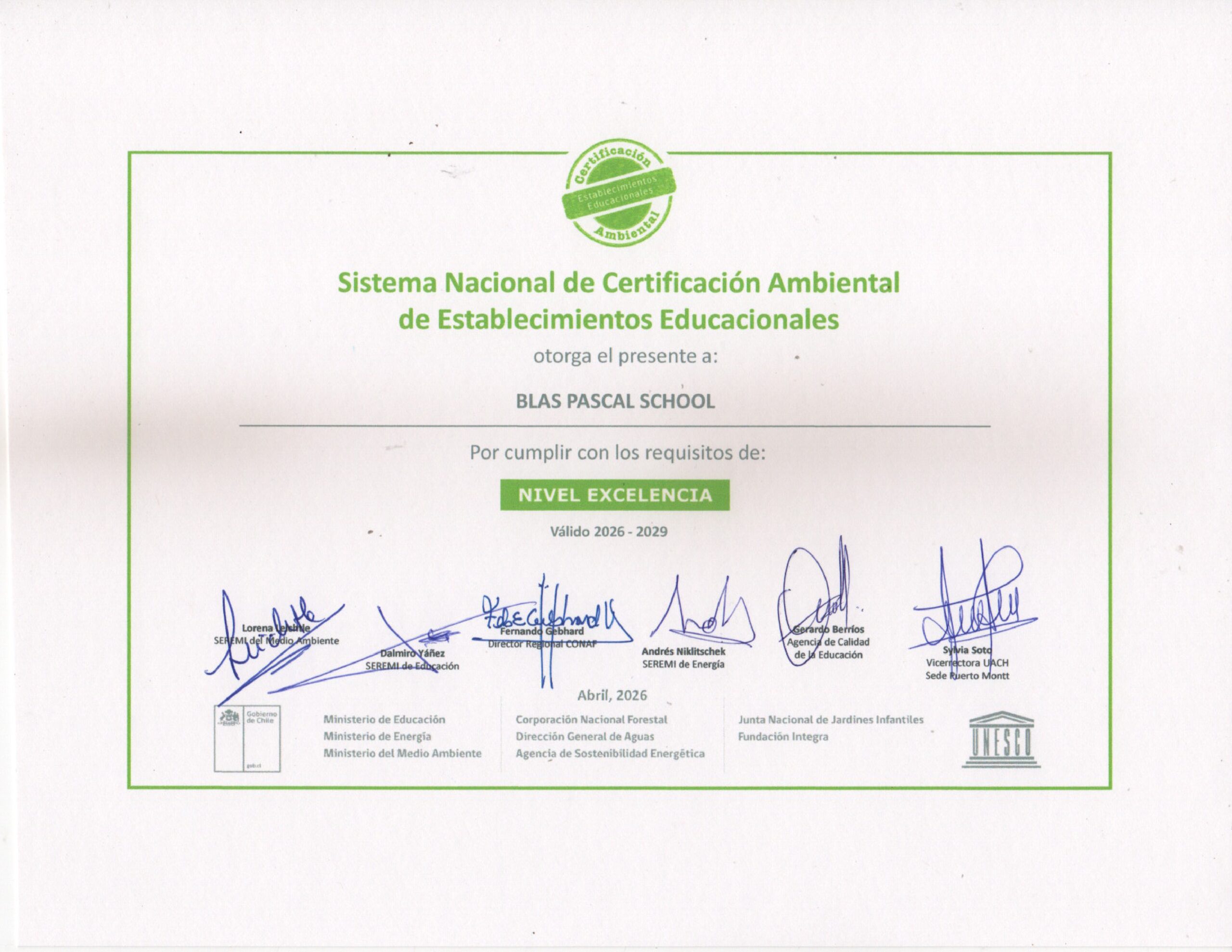 Blas Pascal School recibió oficialmente su Certificación Ambiental ...