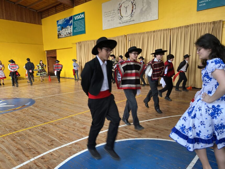 Logo - Blas Pascal School